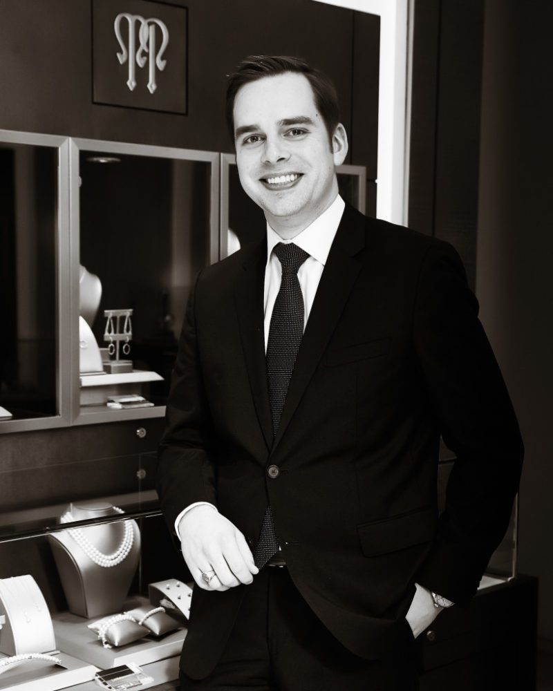 Meet the Expert Team at Marshall Pierce & Company: Luxury Leaders