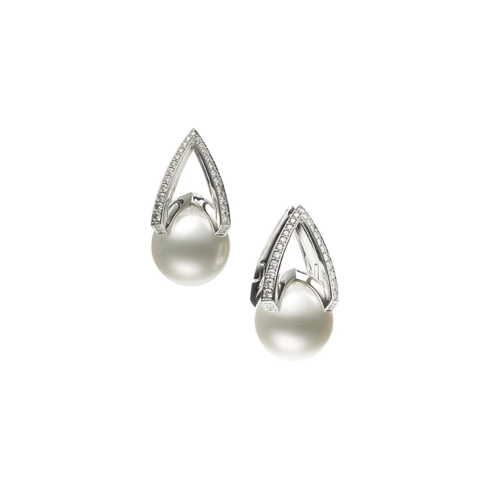 MIKIMOTO Cultured Pearls | Authorized Retailer in Chicago